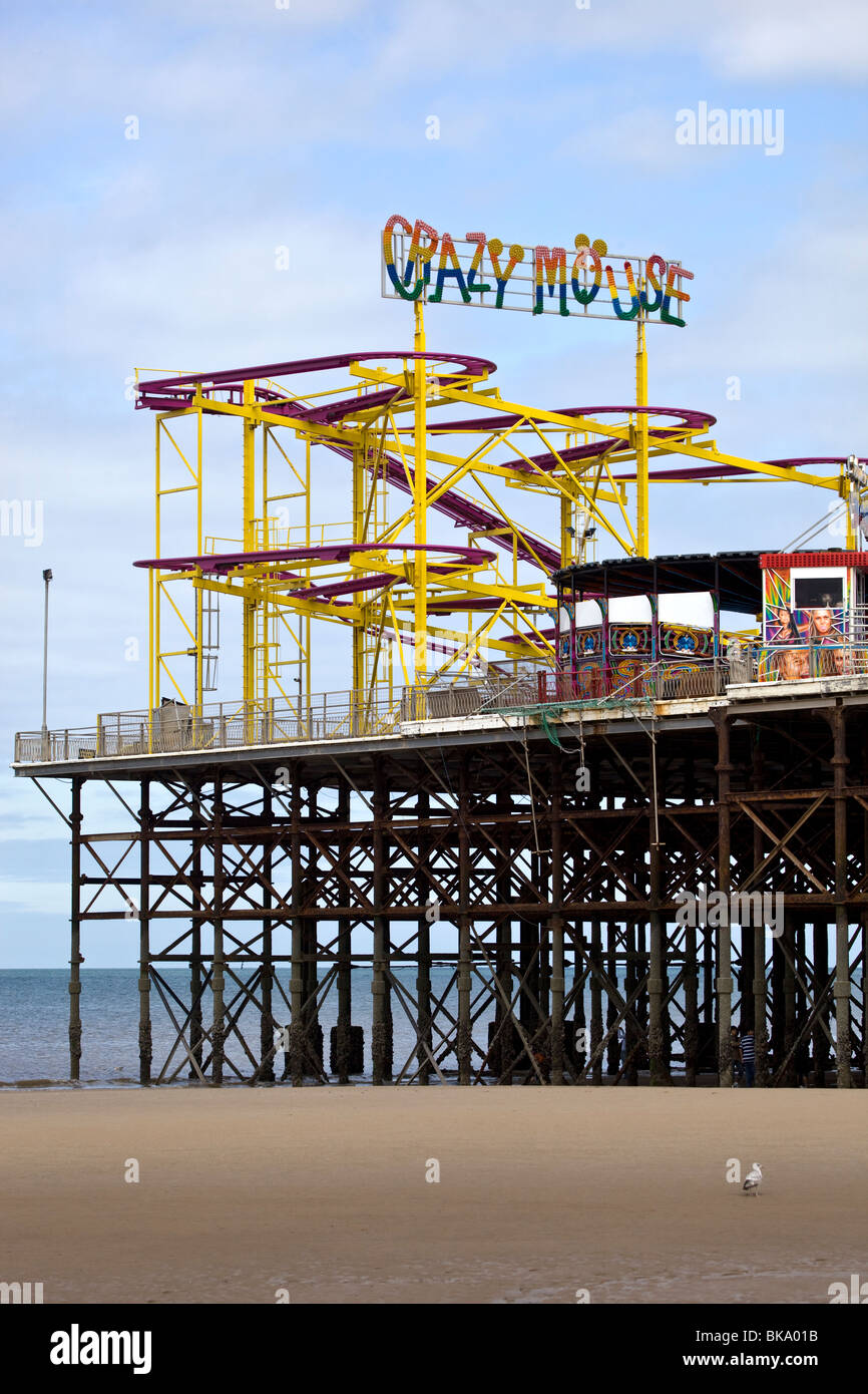 Crazy Mouse Funfair Ride Blackpool South Pier Stock Photo - Alamy