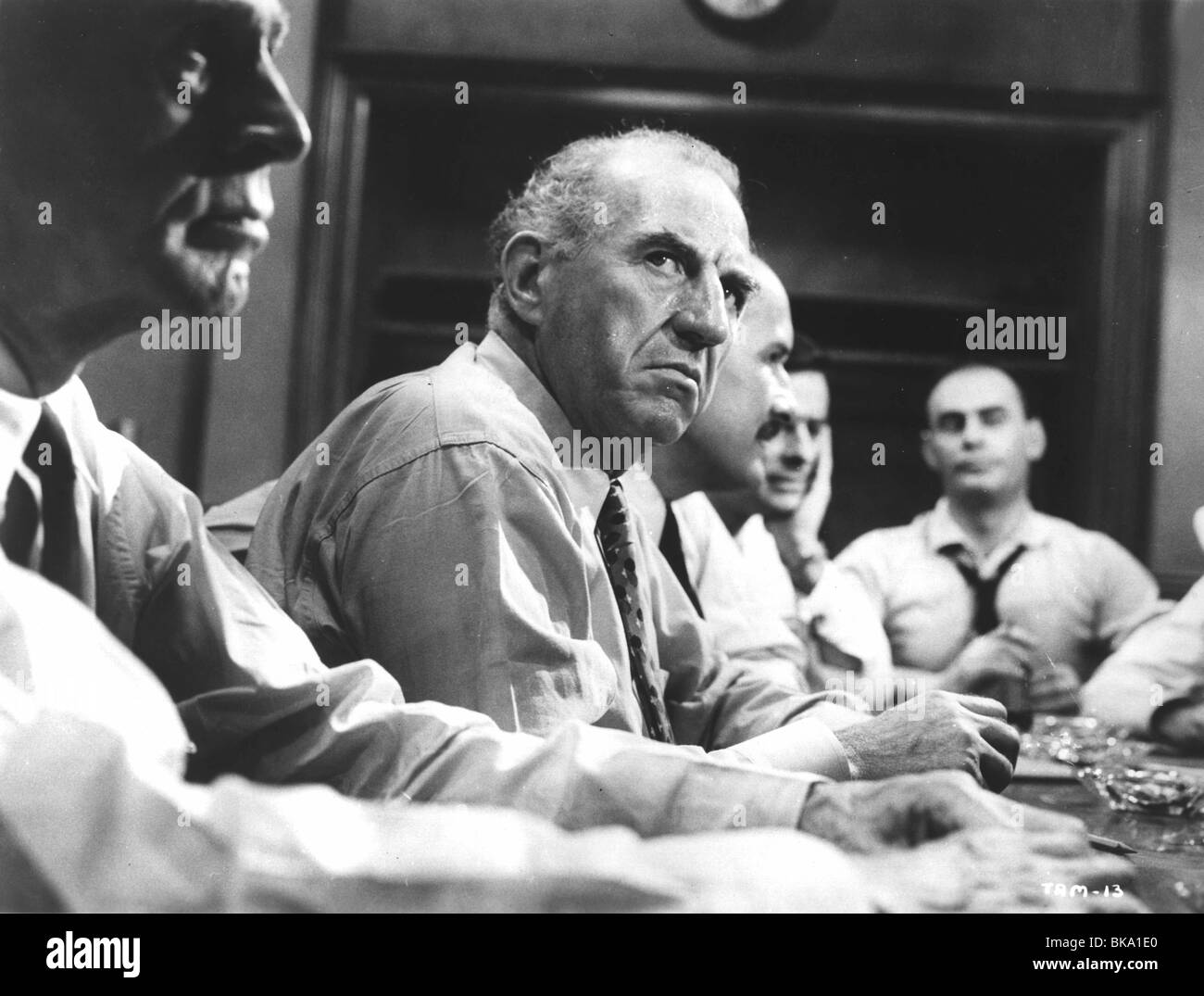 TWELVE ANGRY MEN -1957 Stock Photo - Alamy