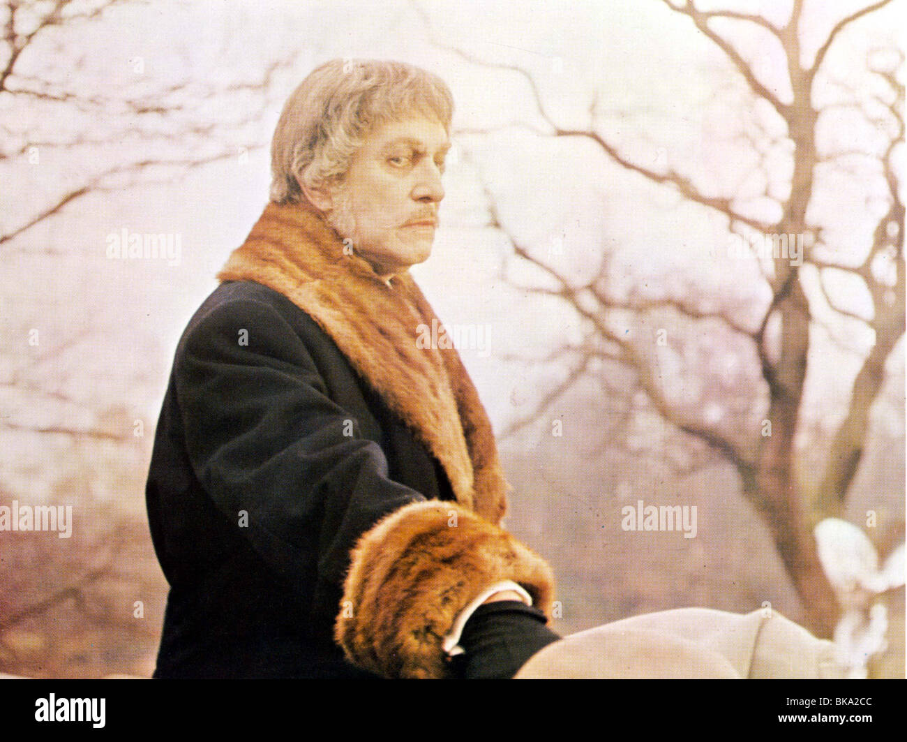 THE ABOMINABLE DR PHIBES (1971) VINCENT PRICE ADPH 007FOH Stock Photo ...