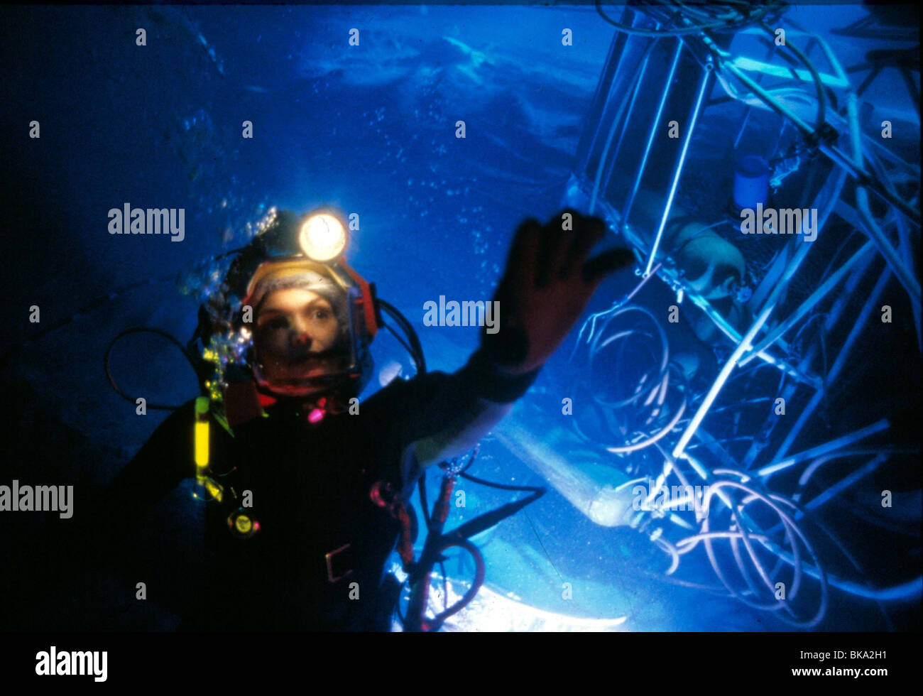 Mary elizabeth mastrantonio aby 001 hi-res stock photography and images ...