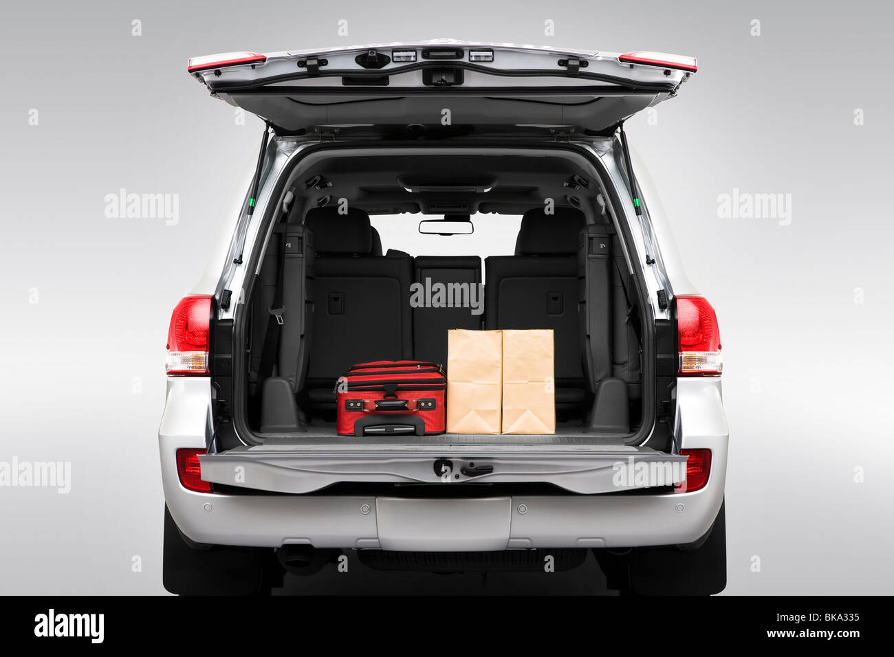 Suv Car Door Open Stock Photos & Suv Car Door Open Stock Images - Alamy