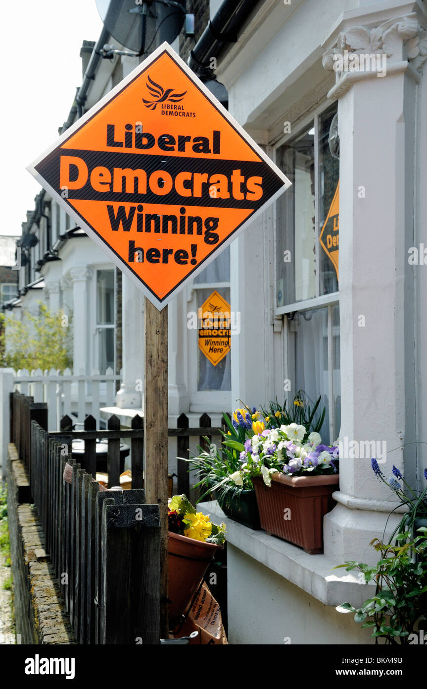 Election posters uk hi-res stock photography and images - Alamy