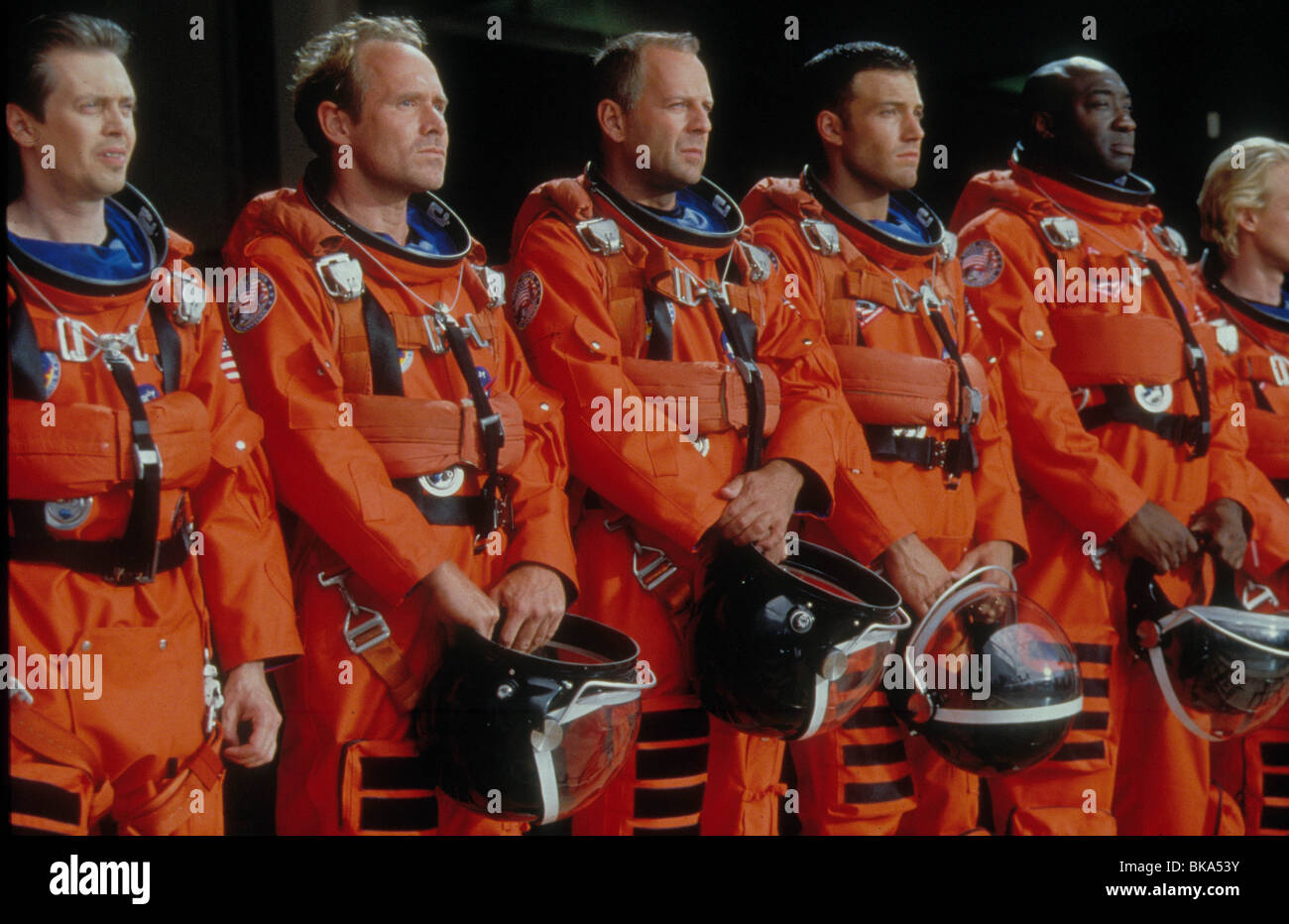 ARMAGEDDON (1998) STEVE BUSCEMI, WILL PATTON, BRUCE WILLIS, BEN AFFLECK, MICHAEL CLARKE DUNCAN ...