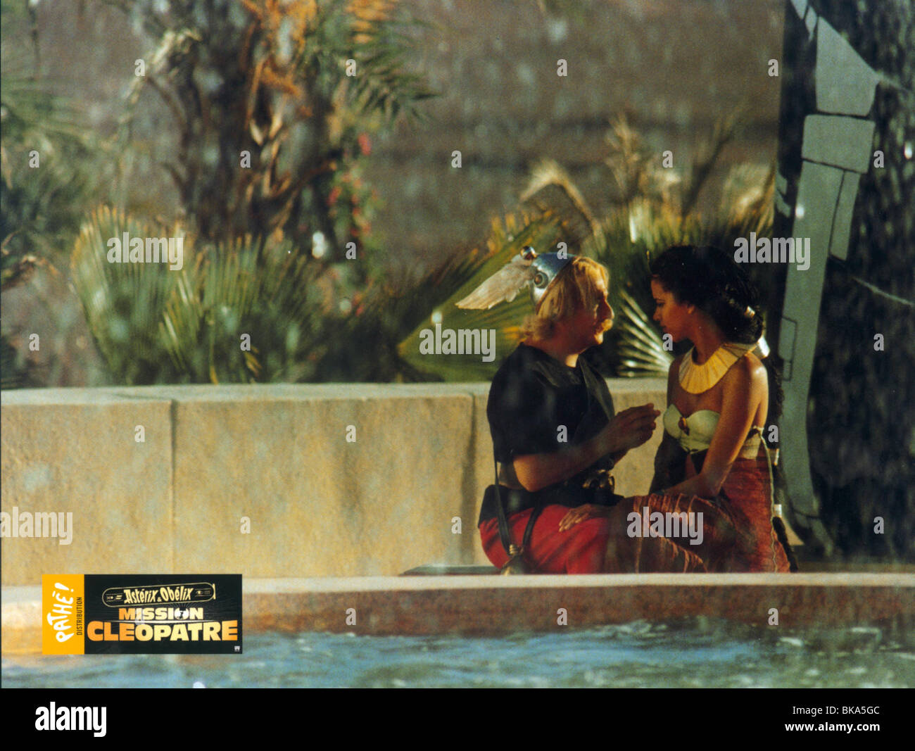 ASTERIX & OBELIX: MISSION CLEOPATRA(2002) CHRISTIAN CLAVIER A&O2 003FOH ...