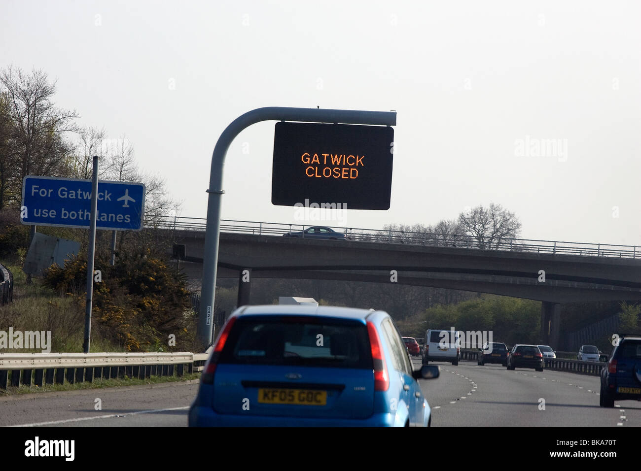 Motorway closed sign hi-res stock photography and images - Alamy