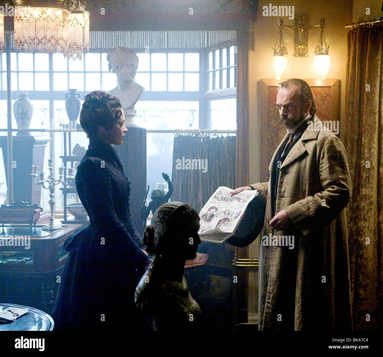 Hugo weaving hi-res stock photography and images - Alamy