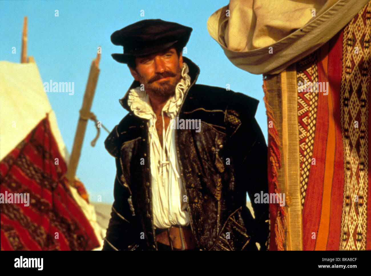 BEING HUMAN (1994) ROBIN WILLIAMS BHMN 009 L Stock Photo - Alamy