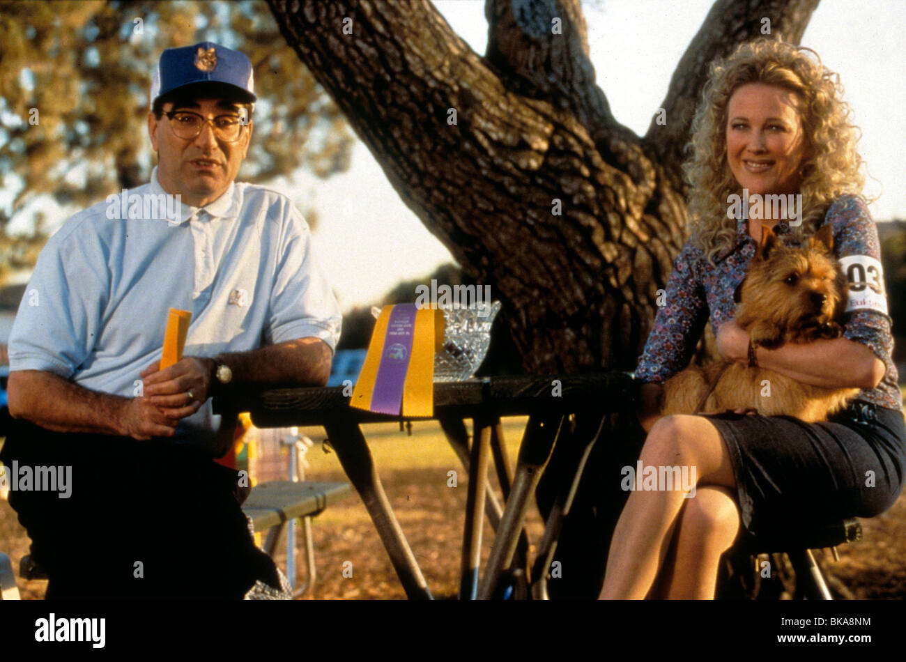 BEST IN SHOW (2000) EUGENE LEVY, CATHERINE O'HARA BISH 025 Stock Photo ...