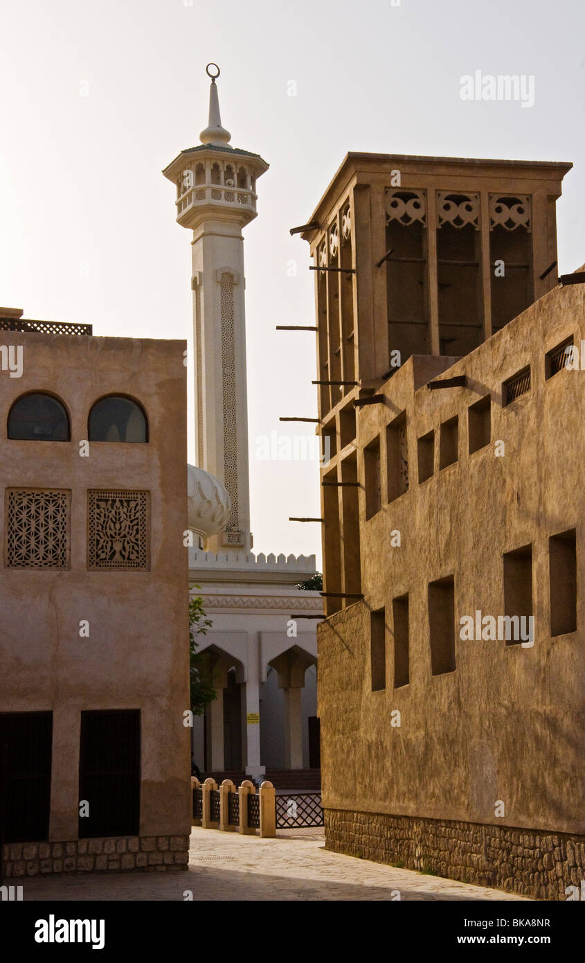 Bastakia mosque hi-res stock photography and images - Alamy