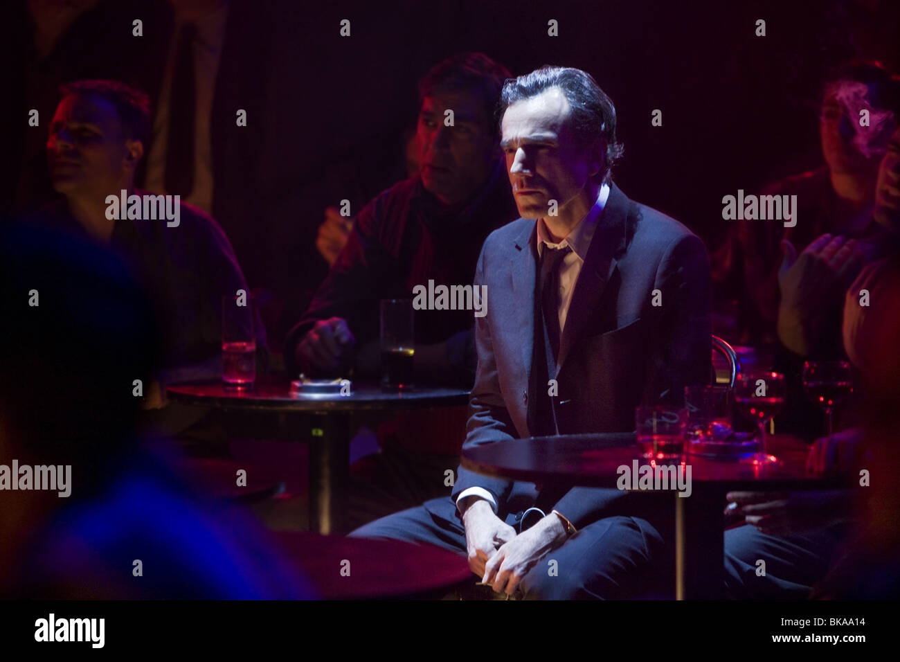 Rob marshall based upon fellinis film 8 1 2 hi-res stock photography ...