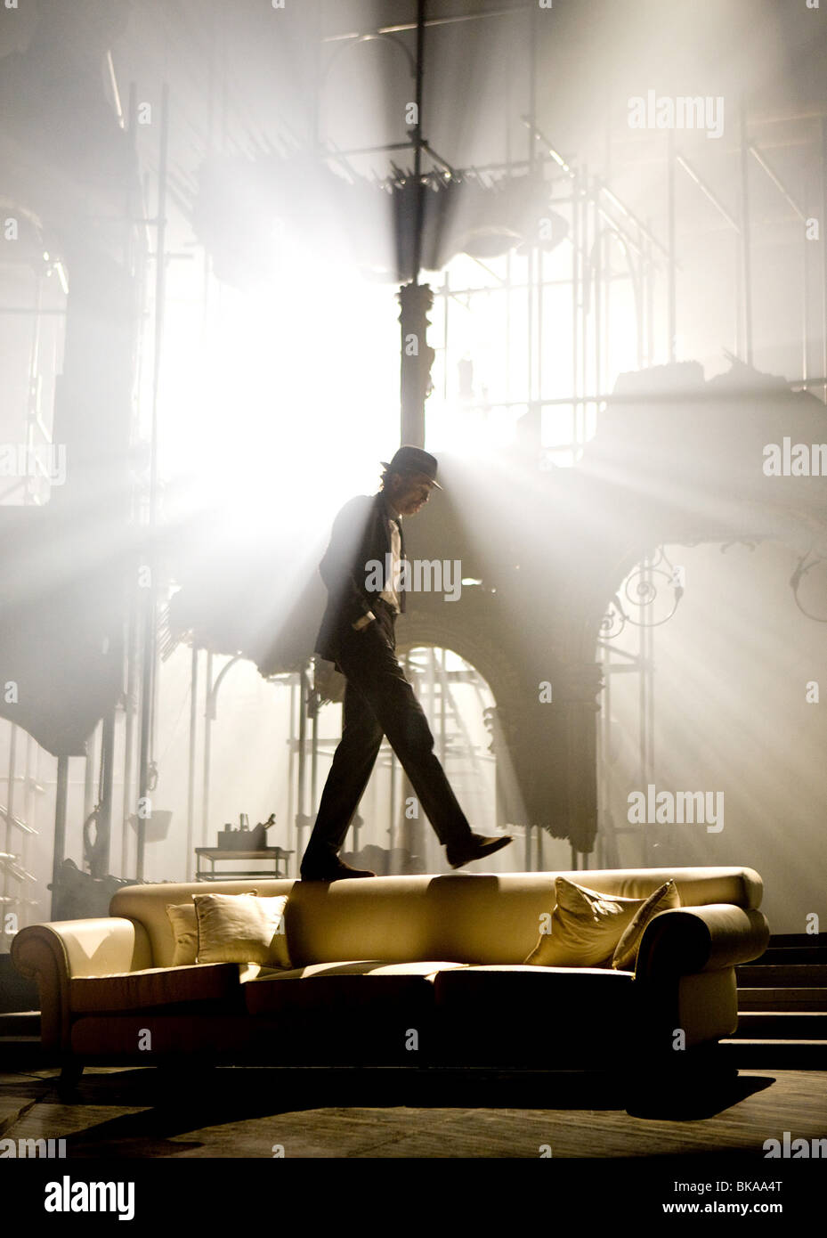 Nine Year : 2009 USA Director : Rob Marshall Daniel Day-Lewis, Based ...