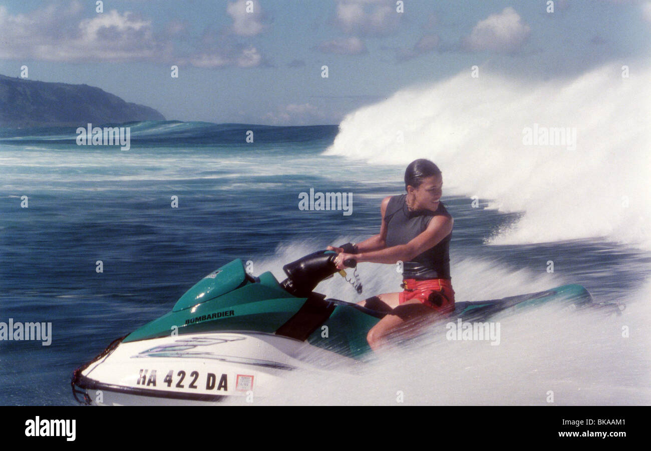 BLUE CRUSH (2002) MICHELLE RODRIGUEZ BCRU 001 33 Stock Photo - Alamy