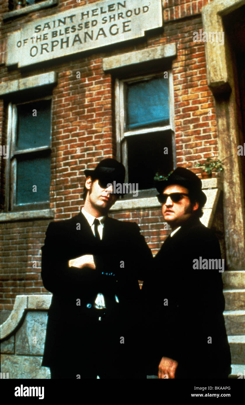 THE BLUES BROTHERS (1980) DAN AYKROYD, JOHN BELUSHI BBS 014 Stock Photo ...