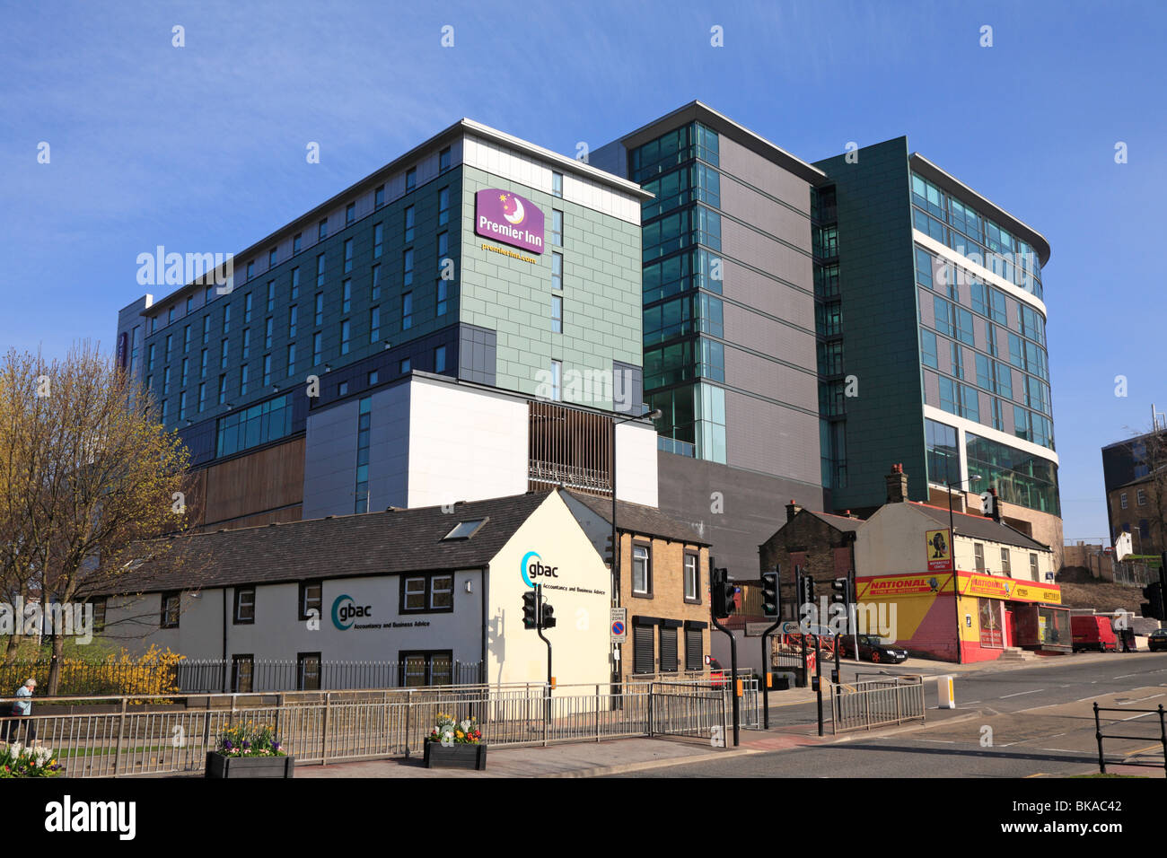 Gateway plaza hi-res stock photography and images - Alamy