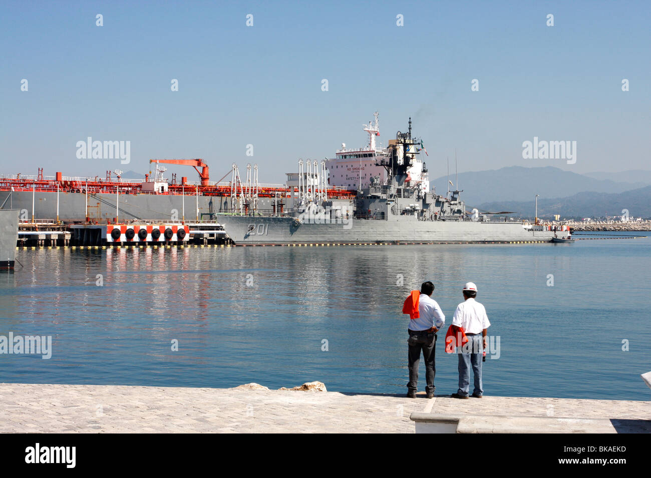 Pacific naval hi-res stock photography and images - Alamy