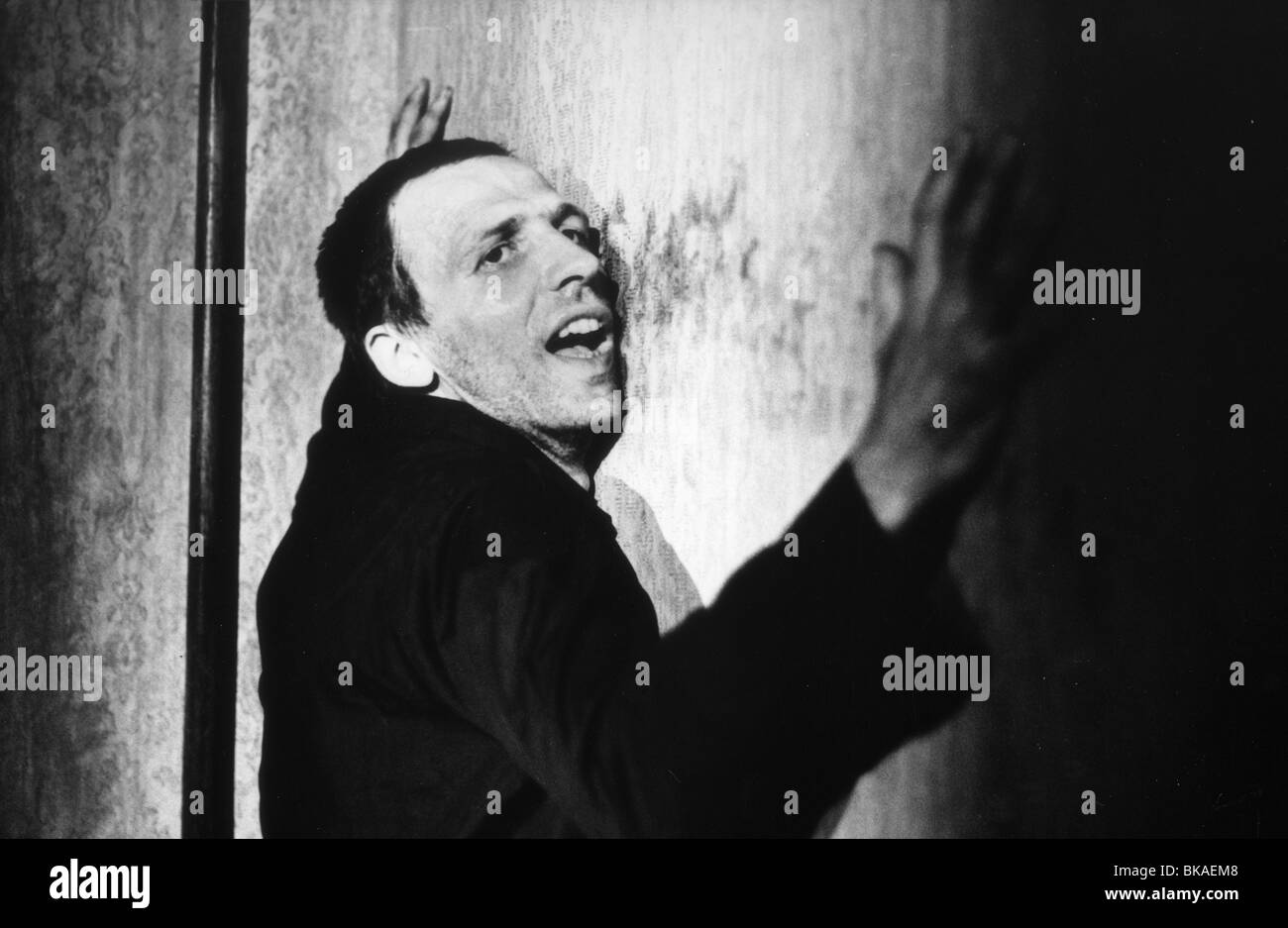 Posetitel muzeya Year : 1989 - Soviet Union Director :Konstantin Lopushansky Viktor Mikhaylov ...