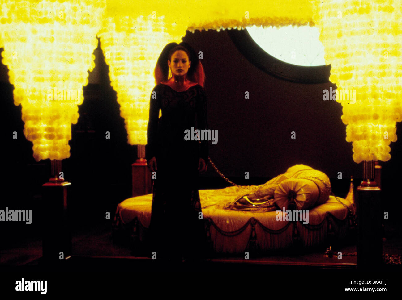 The Cell 2000 Jennifer Lopez High Resolution Stock Photography and ...