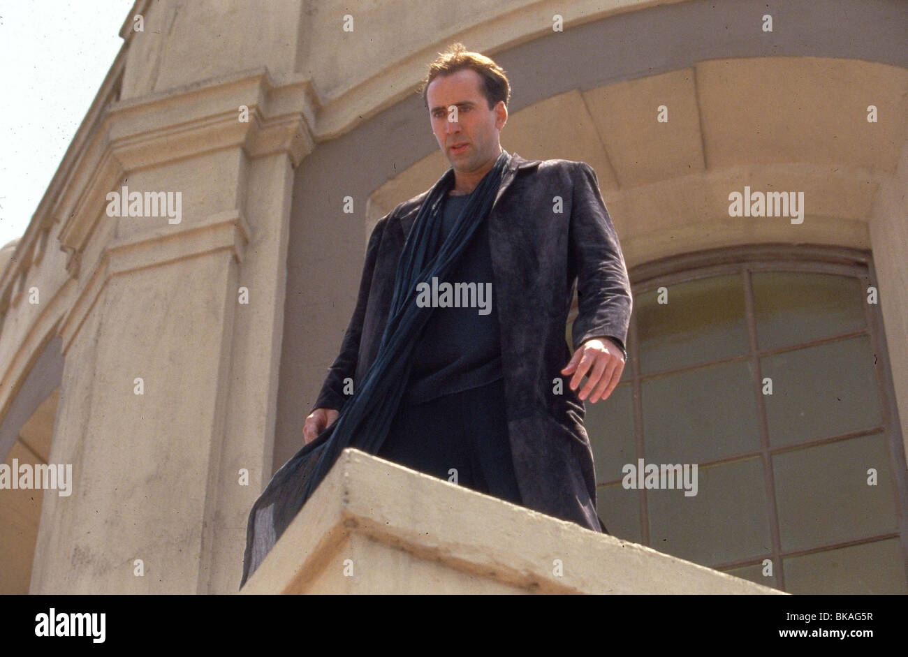 CITY OF ANGELS (1998) NICOLAS CAGE COA 052 Stock Photo - Alamy