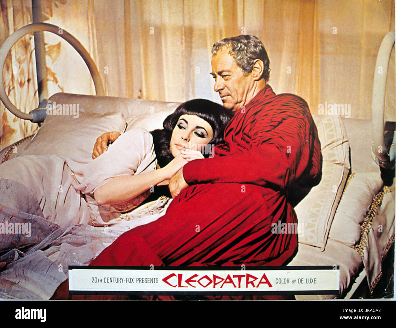 CLEOPATRA (1963) ELIZABETH TAYLOR, REX HARRISON CLEP 024 Stock Photo ...