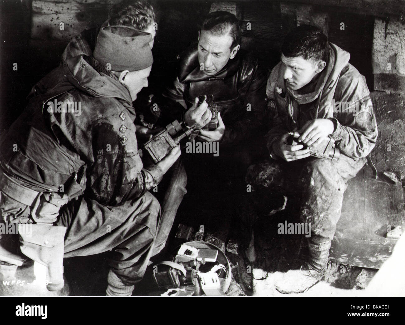 The cockleshell heroes 1955 jose ferrer hi-res stock photography and ...