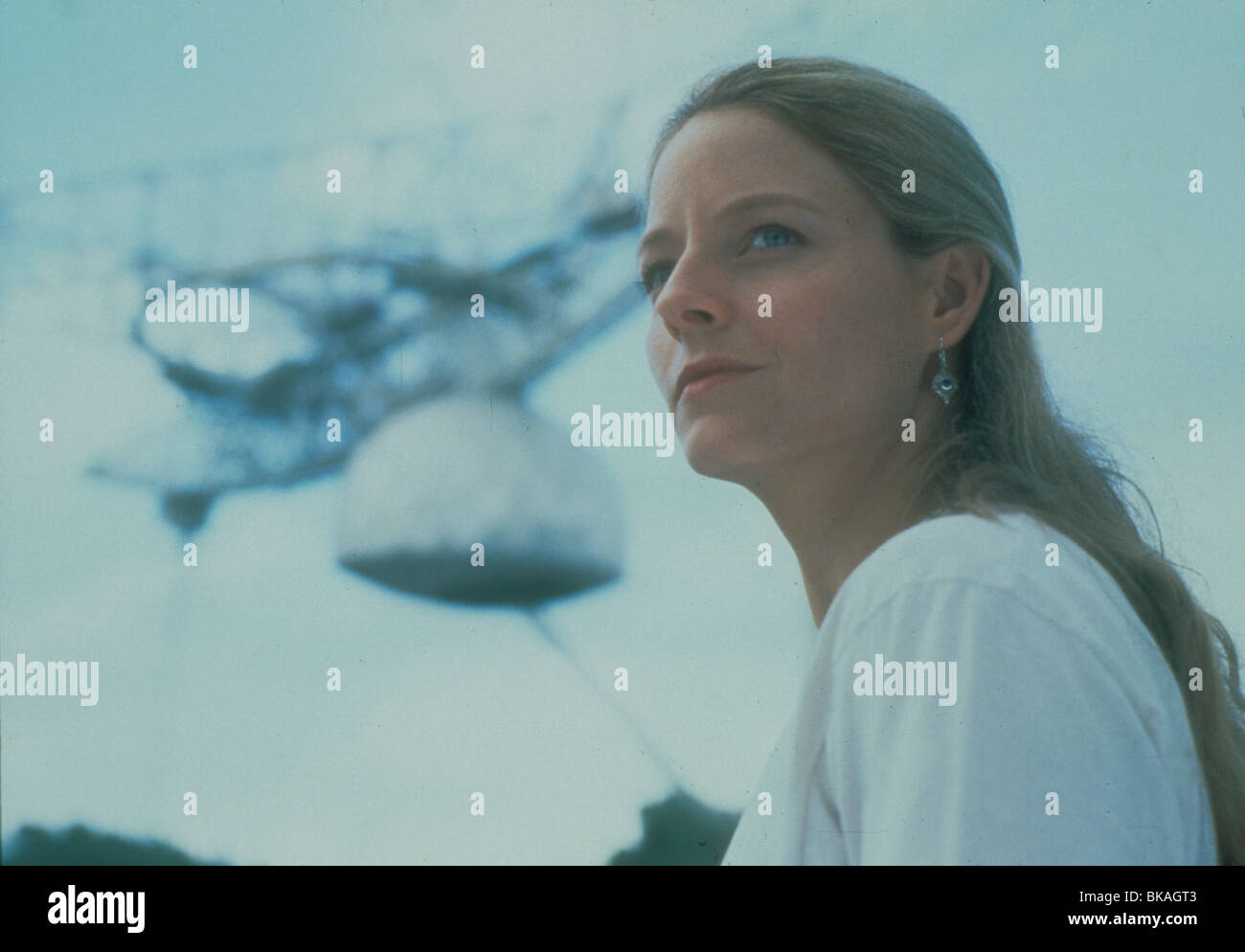 Contact 1997 film hi-res stock photography and images - Alamy