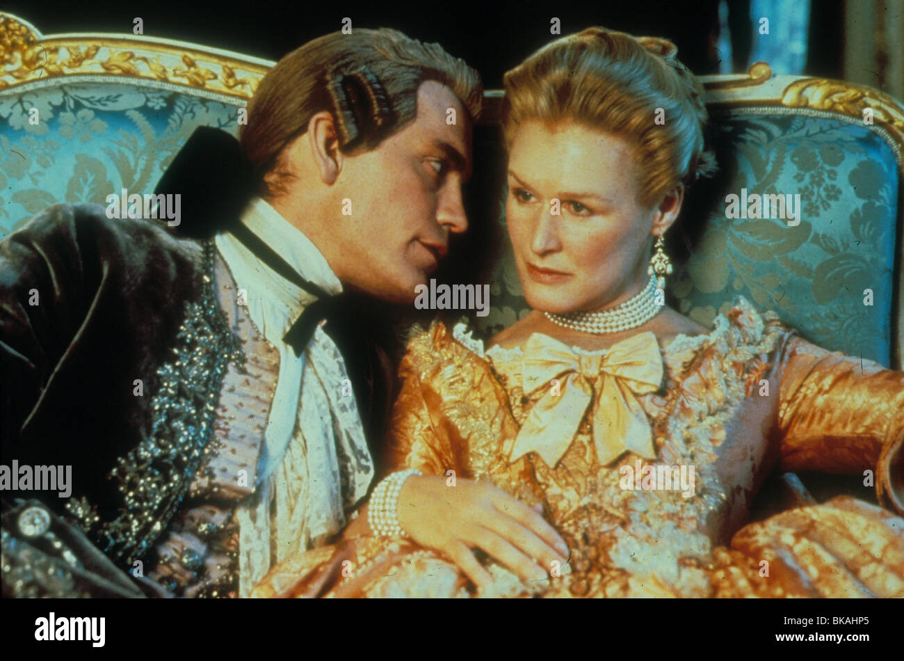 Dangerous Liaisons 1988 Movie Poster