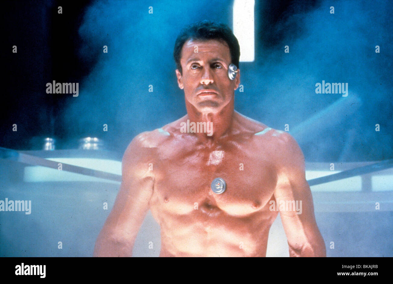 Demolition man 1993 sylvester stallone hi-res stock photography and ...