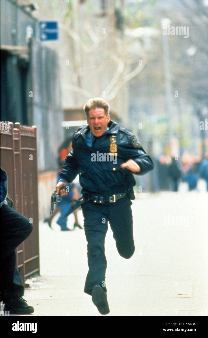 THE DEVIL'S OWN (1997) HARRISON FORD DEVO 003 Stock Photo - Alamy