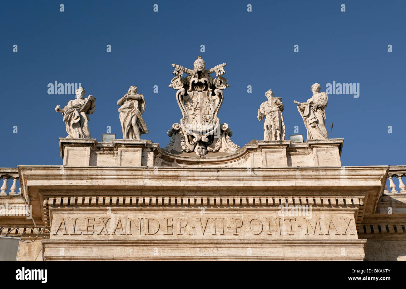 Roman emblem hi-res stock photography and images - Alamy