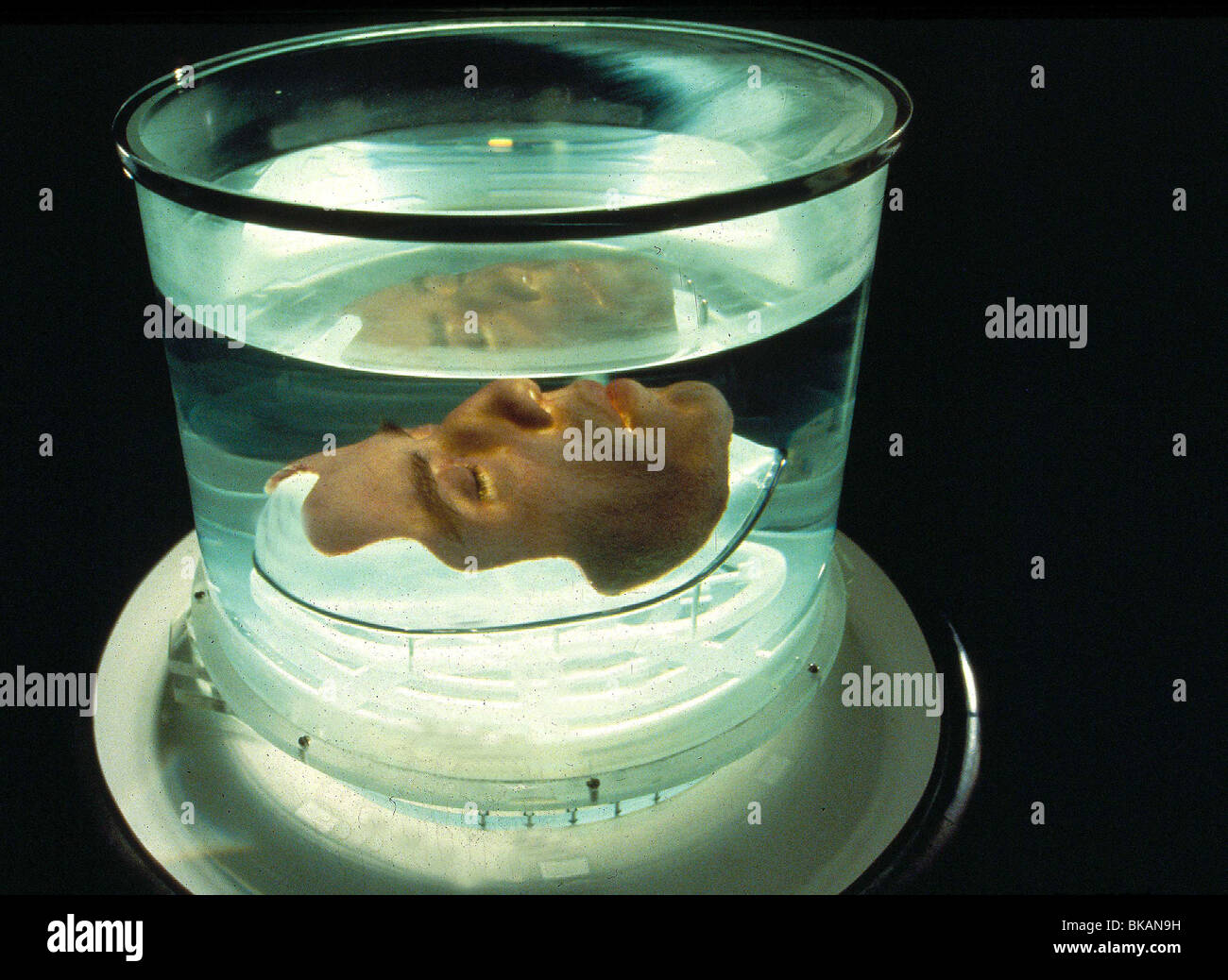 FACE/OFF -1997 FACE OFF (ALT Stock Photo - Alamy