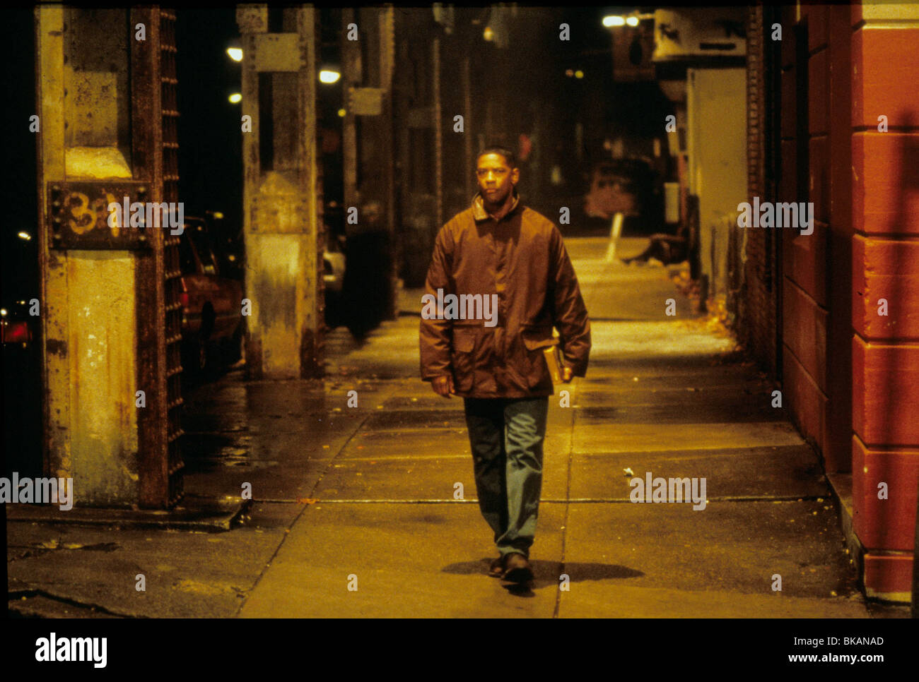 FALLEN -1998 DENZEL WASHINGTON Stock Photo - Alamy