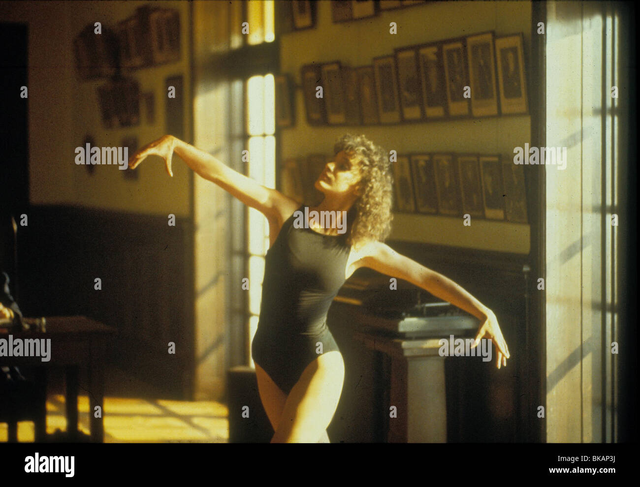 Flashdance film stills hi-res stock photography and images - Alamy