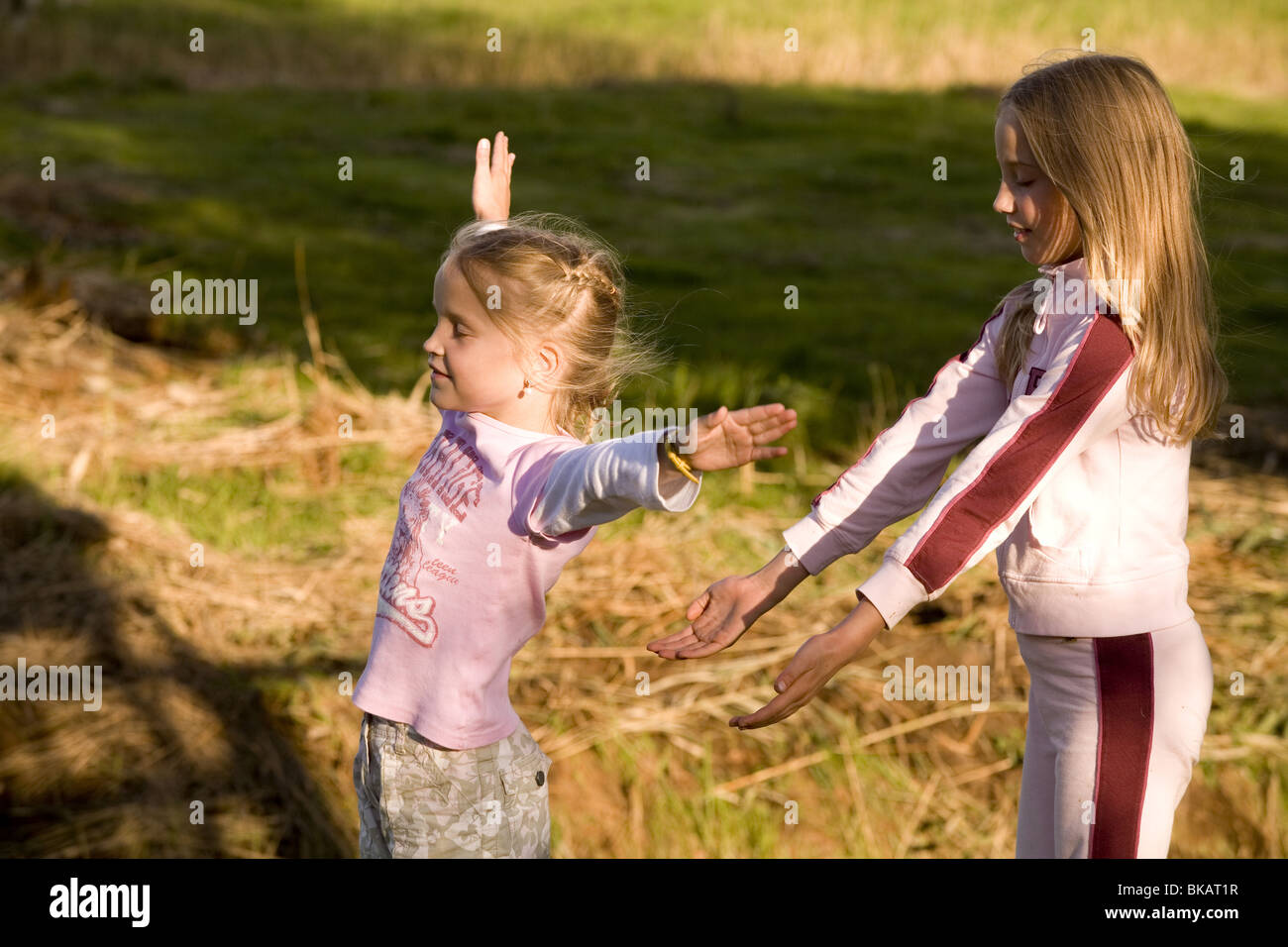 Trusting each other hi-res stock photography and images - Alamy
