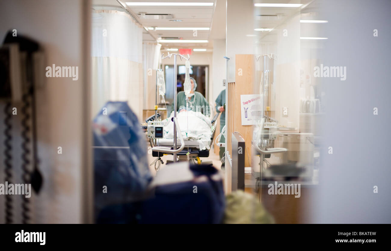 Hospital waiting room canada hi-res stock photography and images - Alamy