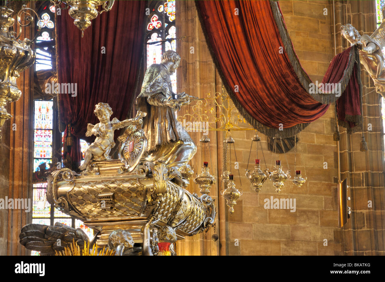 Tomb of st john of nepomuk hi-res stock photography and images - Alamy