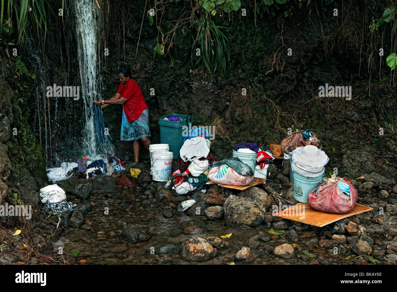Woman samoa hi-res stock photography and images - Alamy