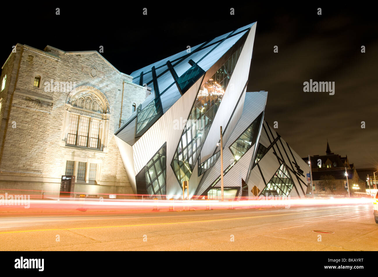 Royal Ontario Museum Night