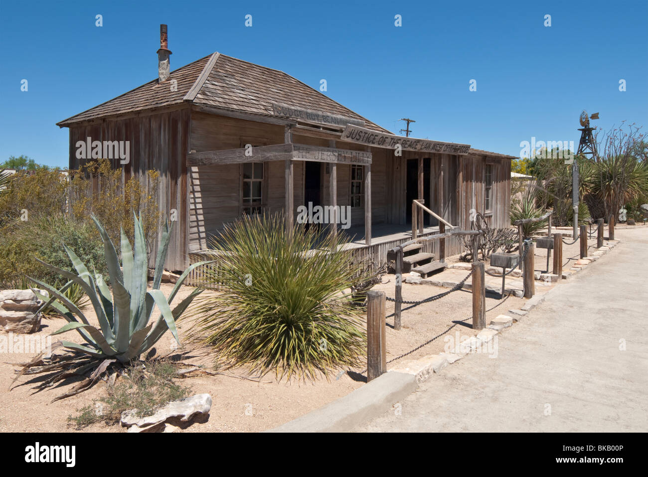 Langtry visitor center hi-res stock photography and images - Alamy