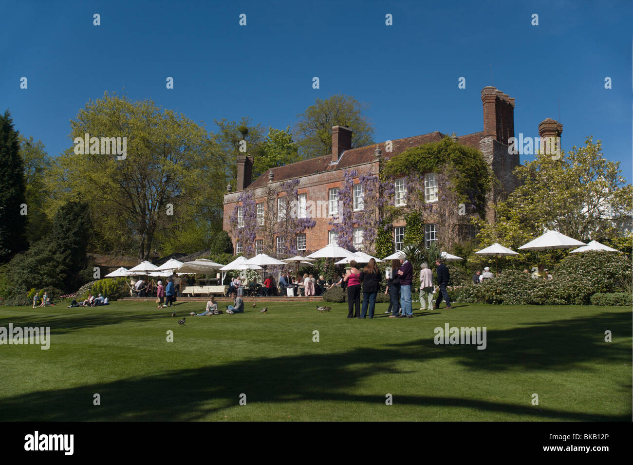 Pashley manor gardens hi-res stock photography and images - Alamy