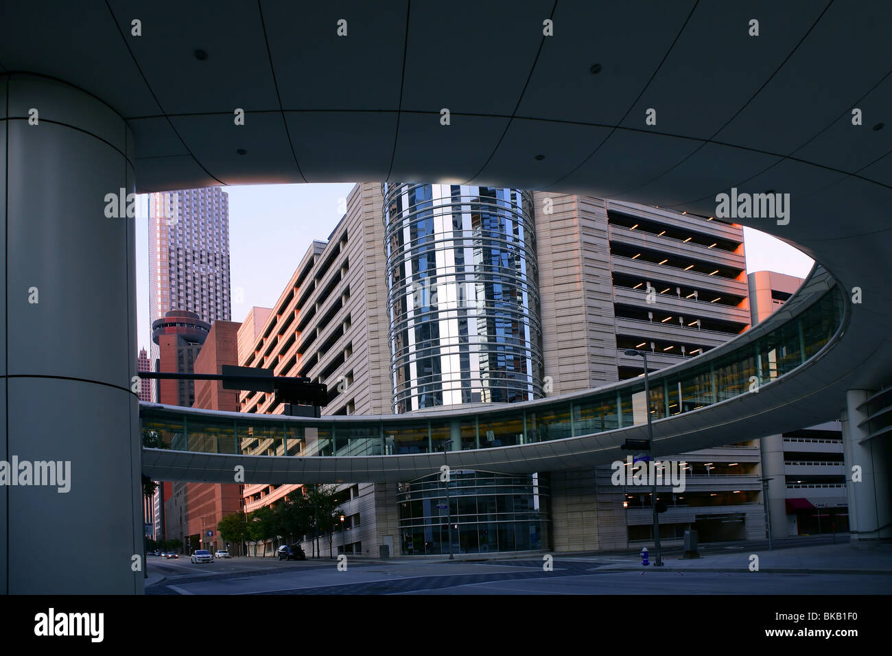 Houston skyline sunset beautiful sky hi-res stock photography and ...