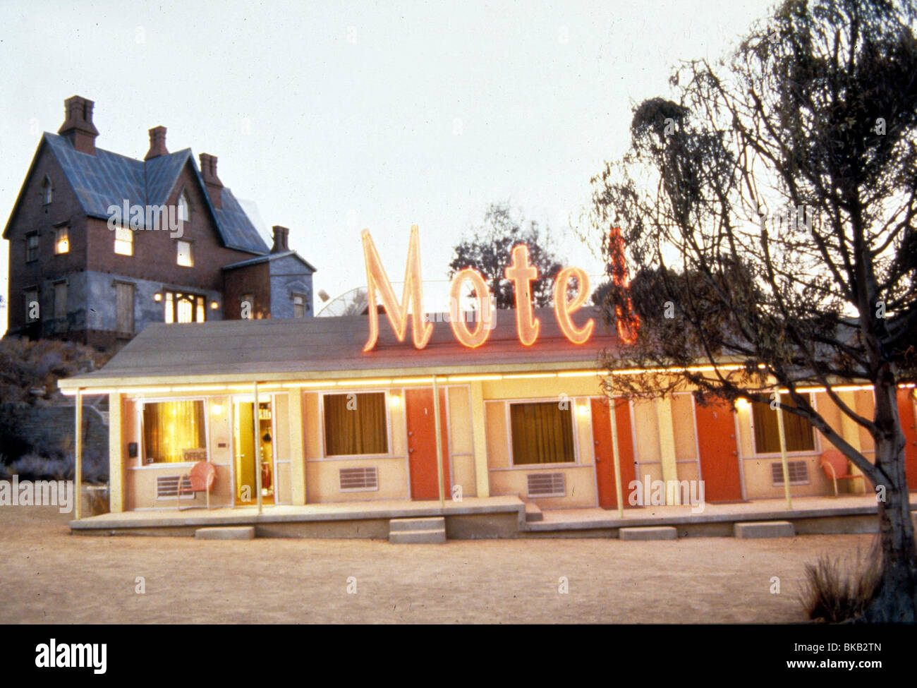 Psycho movie film stills hi-res stock photography and images - Alamy