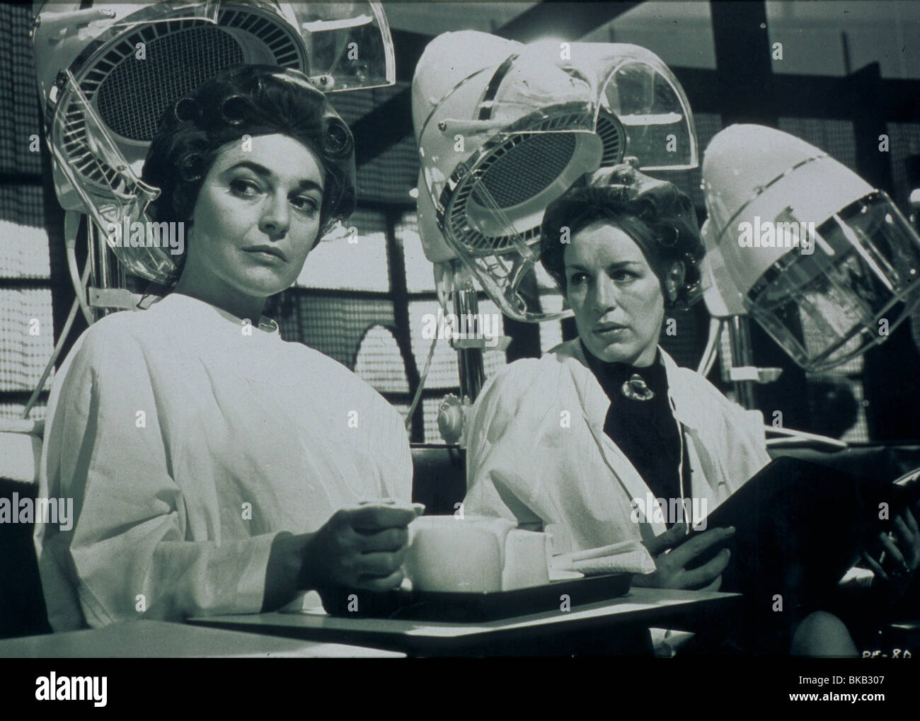 THE PUMPKIN EATER (1964) ANNE BANCROFT, YOOTHA JOYCE PUME 001 Stock ...