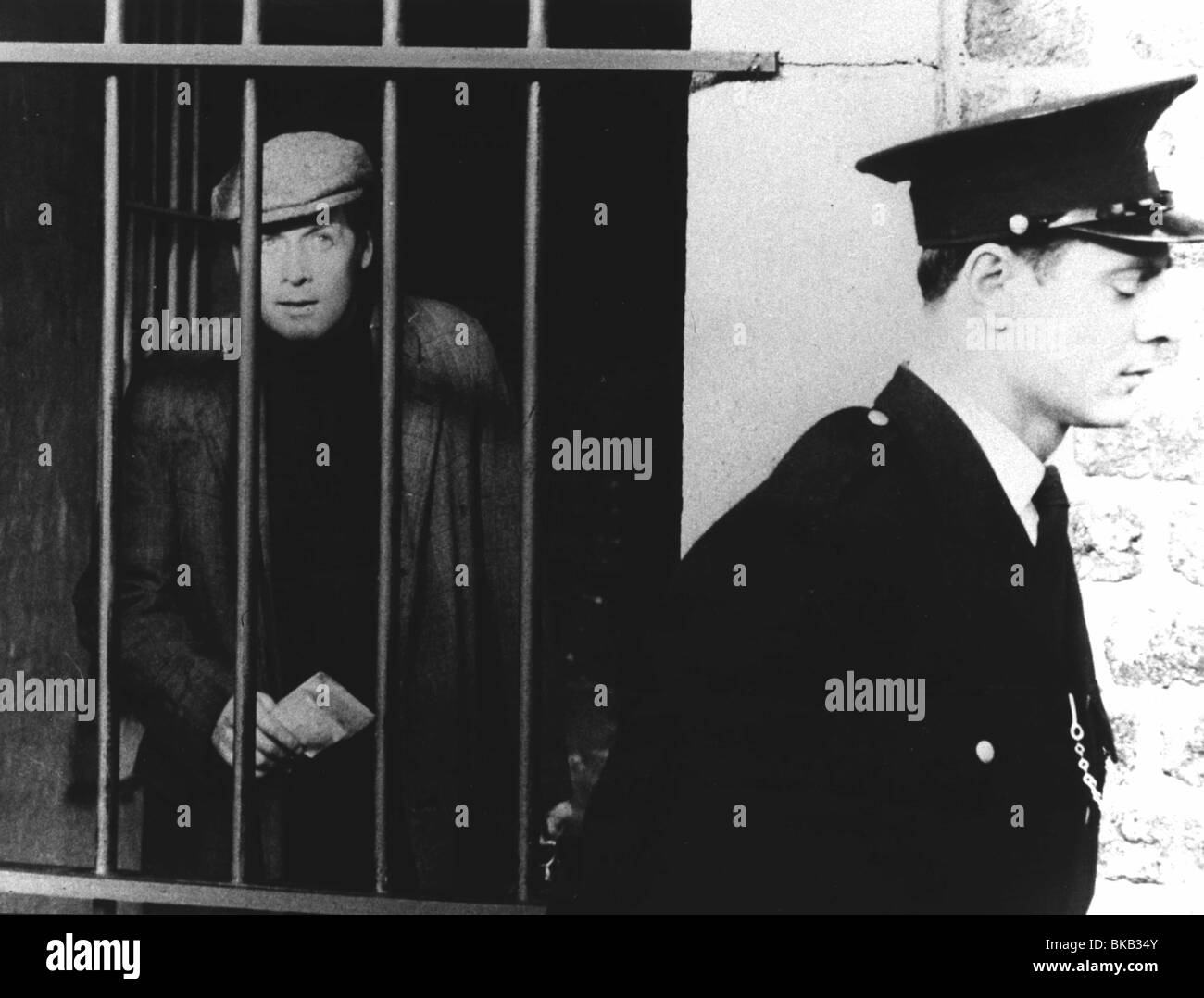 THE QUARE FELLOW (1962) PATRICK MCGOOHAN QUF 001P Stock Photo - Alamy