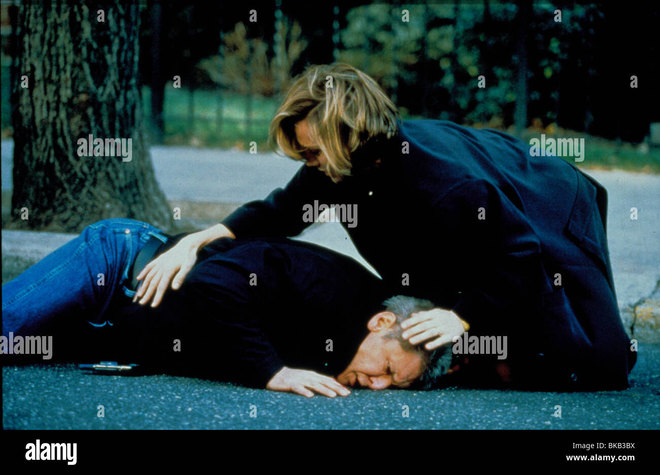 RANDOM HEARTS (1999) HARRISON FORD, KRISTIN SCOTT THOMAS RAHE 042 Stock ...