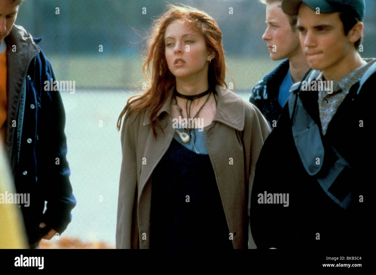 GINGER SNAPS (2000) KATHERINE ISABELLE GGSS 021 Stock Photo - Alamy