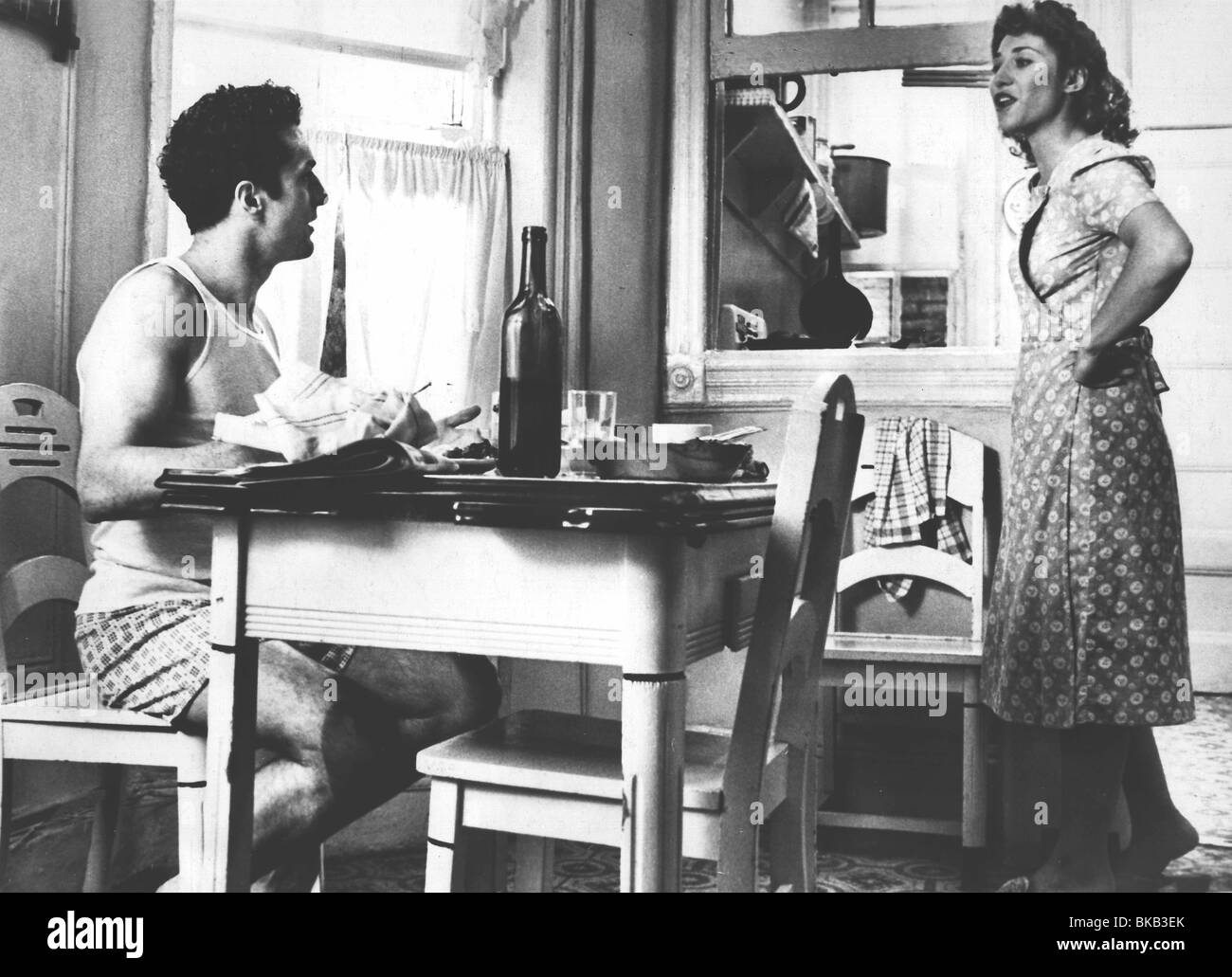 RAGING BULL(1980) ROBERT DE NIRO, LORI ANNE FLAX RGB 019P Stock Photo ...