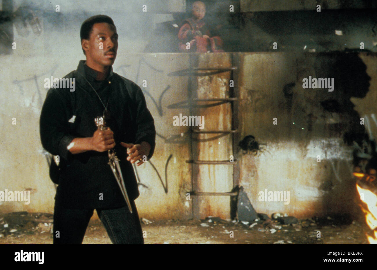 THE GOLDEN CHILD (1986) EDDIE MURPHY GDC 011 Stock Photo - Alamy