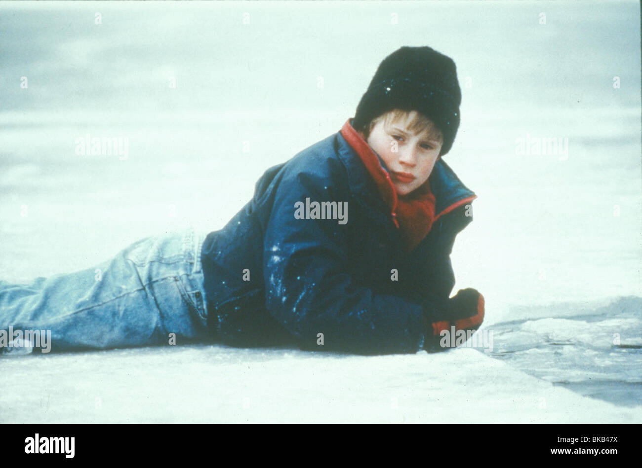 THE GOOD SON (1993) MACAULAY CULKIN GDS 052 H Stock Photo - Alamy