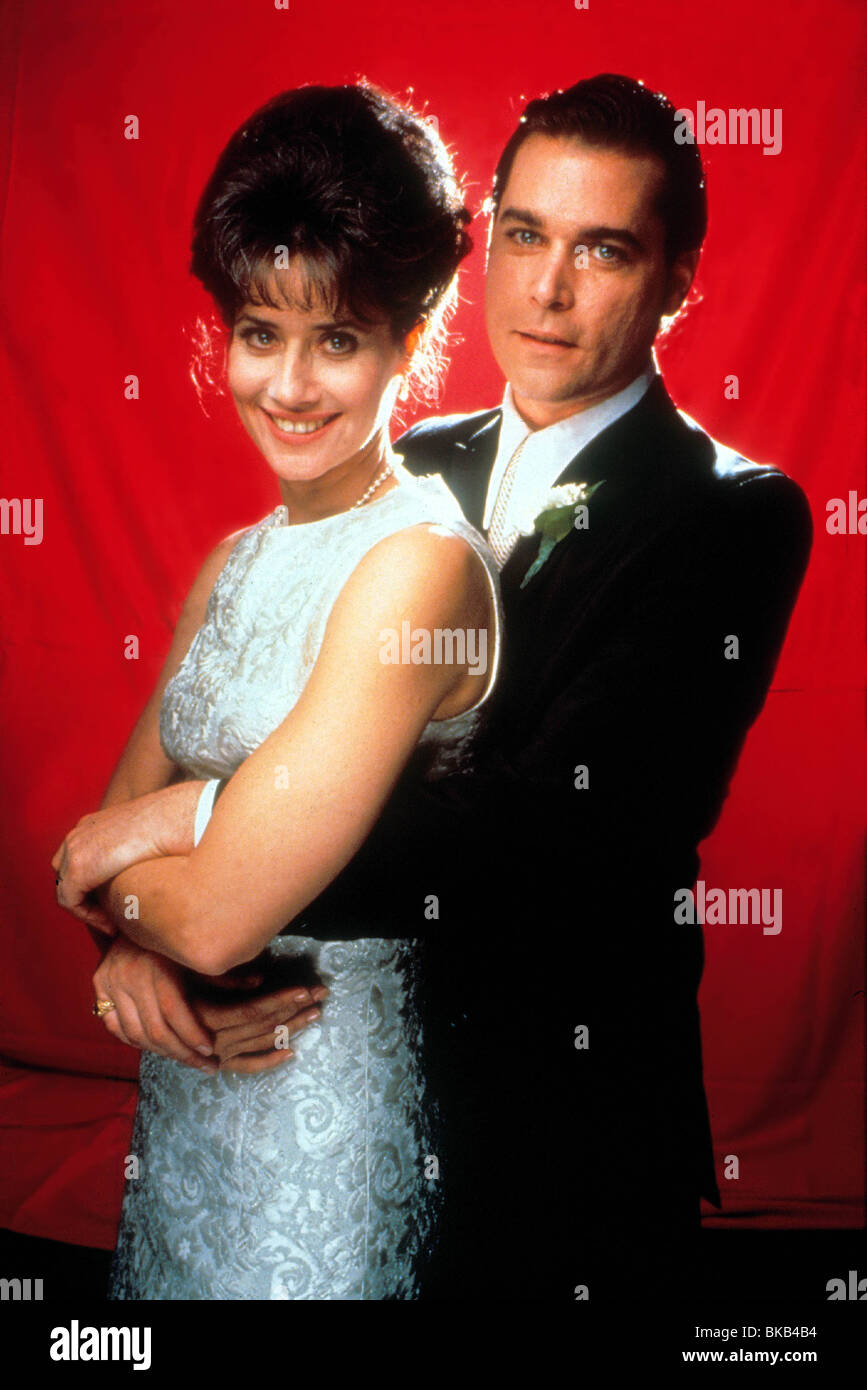 Lorraine ray liotta goodfellas 1990 hi-res stock photography and images ...