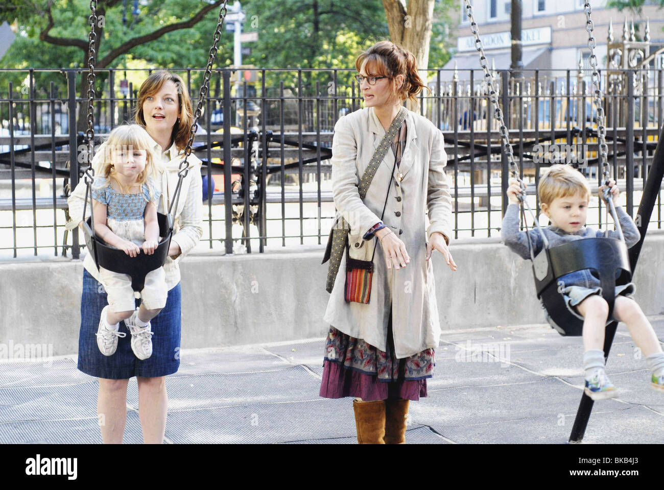 Motherhood Year : 2009 Director : Katherine Dieckmann Uma Thurman Stock Photo - Alamy